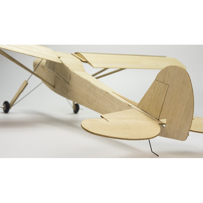 Fiesler Storch Fi156 0.77m R02 Kit balsa DW Hobby - R0201