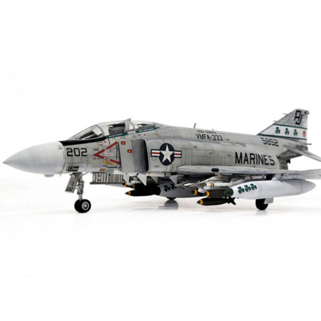 Avion USMC F-4J Phantom II, VMFA-333 Fighting Shamrocks 1/48 Academ...